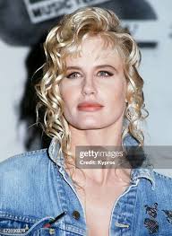 Daryl Hannah: An Icon of Film and Environmental Activism - Info Petite ...