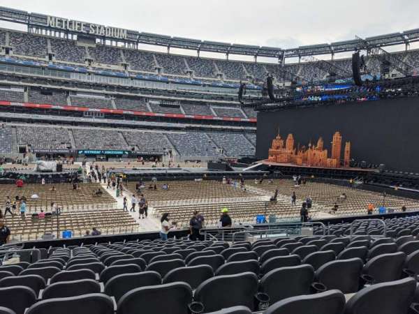 Exploring MetLife Stadium: A Hub of Entertainment and Sports - Info ...