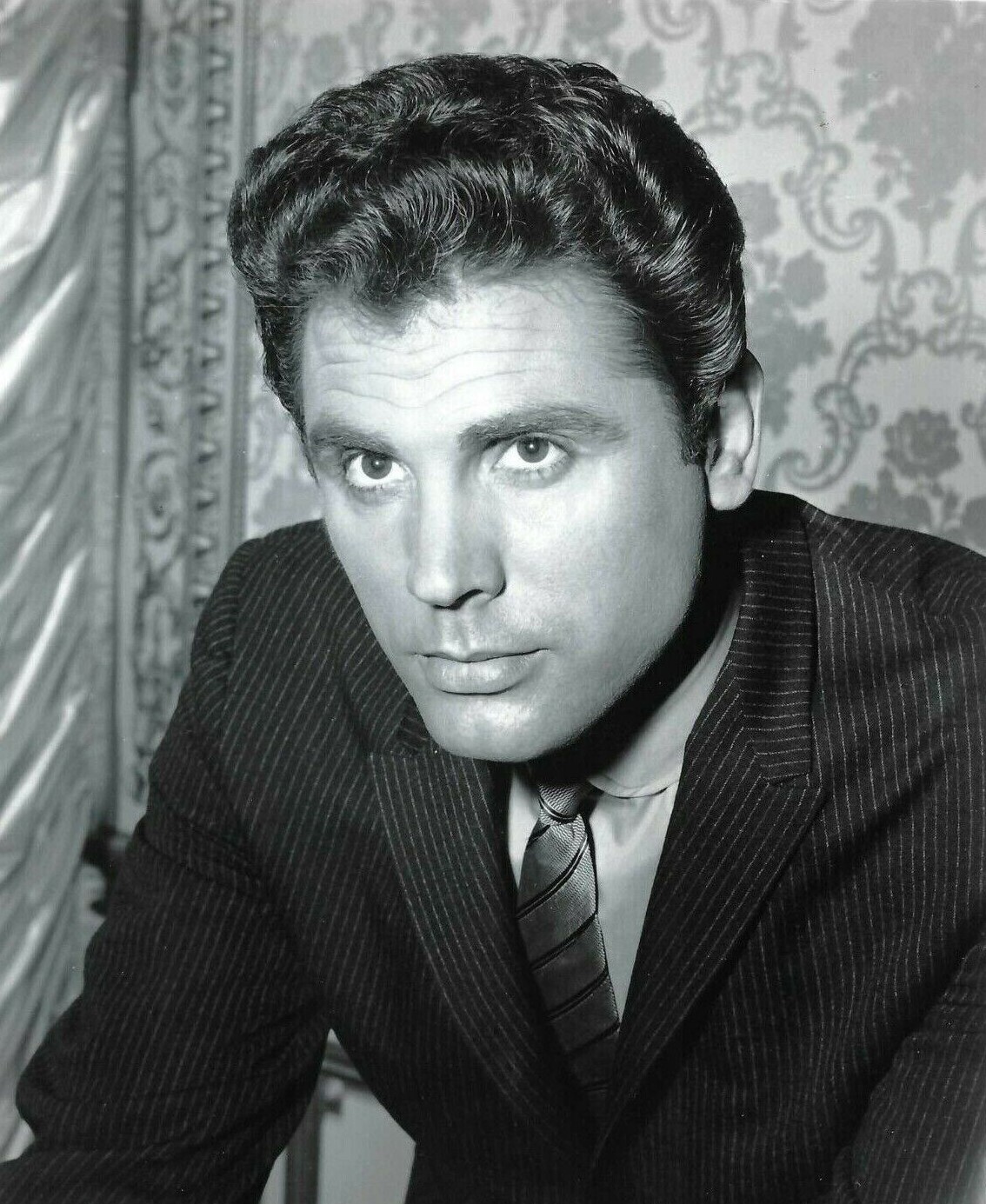 The Life and Legacy of Michael Dante - Info Petite Nation