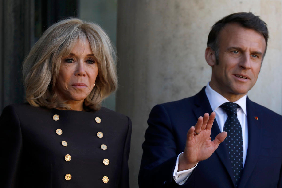 Brigitte Macron: A Closer Look at the French First Lady - Info Petite ...