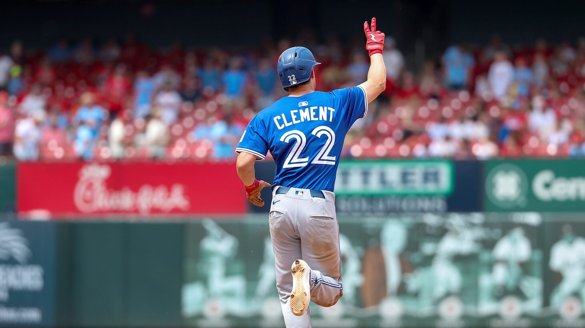 The Journey of Ernie Clement: Baseball's Rising Star - Info Petite Nation